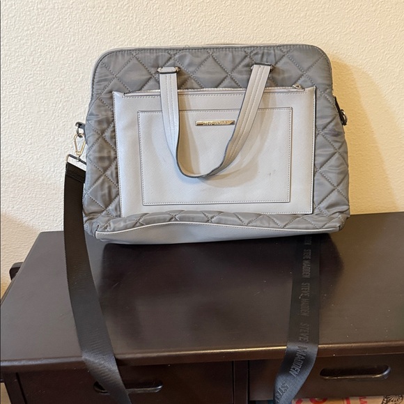 Steve Madden | Bags | Steve Madden Gray Quilted Laptop Bag | Poshmark